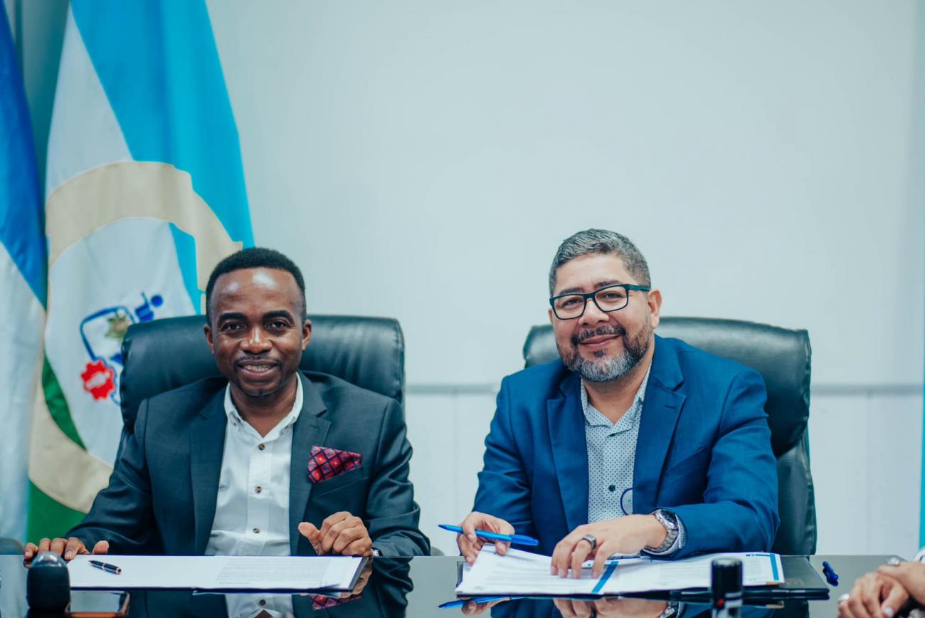 SENACIT e INFOP firman convenio para impulsar investigación y formación tecnológica | Dirección ...